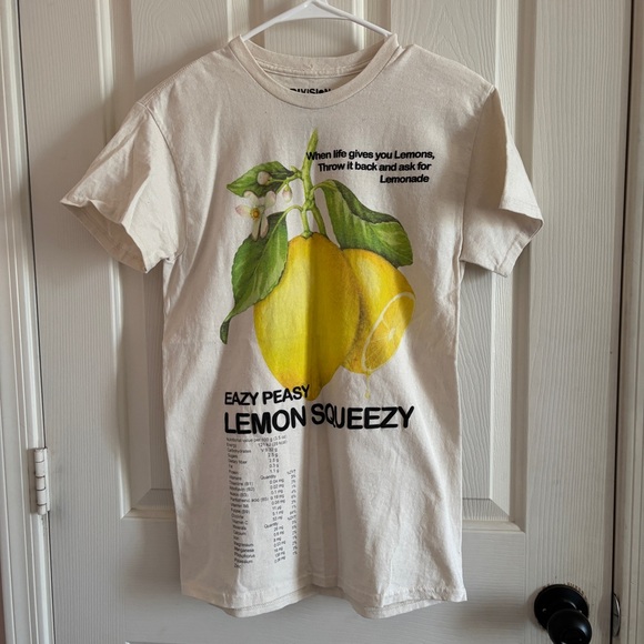 Urban Outfitters | Shirts | Lemon Graphic Tshirt | Poshmark